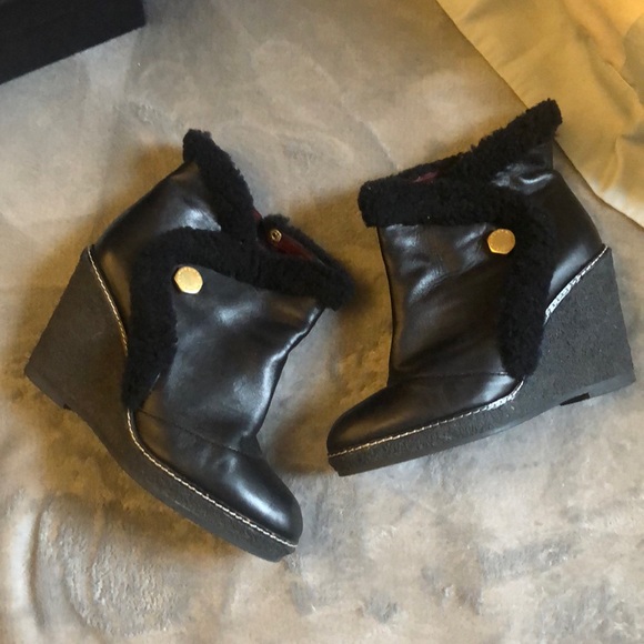 Marc By Marc Jacobs | Shoes | Marc By Marc Jacob Winter Boots With Fur ...